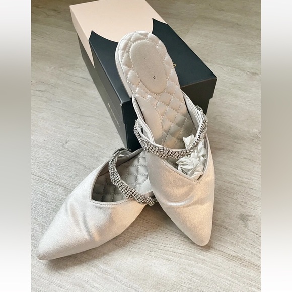 Birdies | Shoes | Birdies The Swan Snow Crystal Velvet Slip On | Poshmark